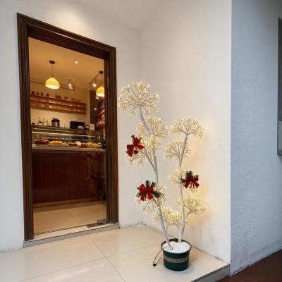 China Long Life Span and Consumption Tree Lights with LED Light Source for sale
