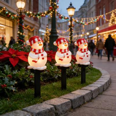 China 40cm Height Christmas Ground Stake Lights with IP65 Waterproof and Energy-Saving LED for Festive Outdoor Decor for sale