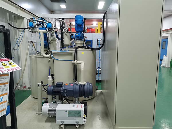  Injection Machine