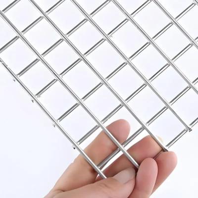 China 4x4 Inch 8 Gauge 304 Stainless Steel Welded Mesh Sheets for Machine Guard for sale