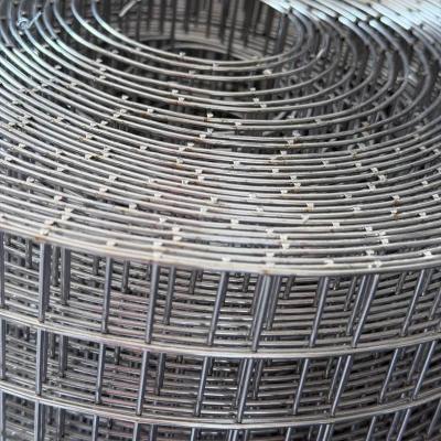China 1/2 Inch 0.9 Mm Stainless Steel Welded Wire Mesh Roll 304L For Ventilation And Filter for sale