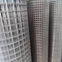 China 3/4 Inch 1.0 Mm Stainless Steel Welded Mesh 304 Roll For Garden Fence for sale