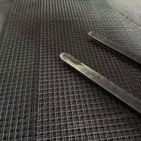 China SS Aggregate Screen Crimped Woven Wire Mesh High Open Area Anti Blinding Design for sale