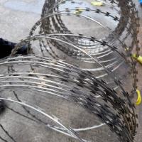 China Electro-Galvanized Fencing Razor Wire / Straight Type Anti-Intrusion for Warehouse for sale