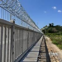 China Electro Galvanized Concertina Wire Straight Type Anti Climb Coil For Residential Wall for sale
