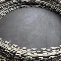 China Military Concertina Wire Razor Barbed Wire Weatherproof Industrial Fencing for sale