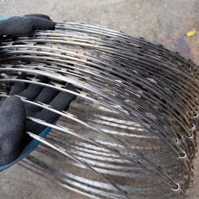 China CBT-65 316 Stainless Steel Coil Razor Wire / Marine Grade Spiral for Port Facility for sale