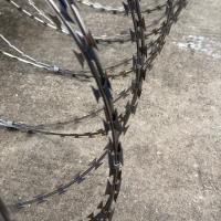 China BTO-18 Stainless Steel 304 Concertina Razor Barbed Wire / Rustproof Spiral For Border Fence for sale