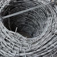 China High Tensile 12 X 12 BWG Double Strand Barbed Wire Galvanized Construction Site Fence for sale