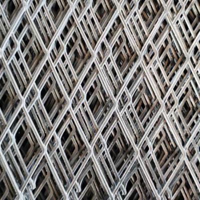 China Heavy Duty Carbon Steel Expanded Metal Grating 4 X 8 Sheet For Forklift Walkway for sale