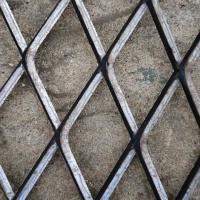 China Heavy Duty Carbon Steel Expanded Metal Grating 4 X 8 Sheet For Forklift Walkway for sale