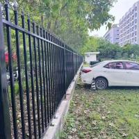 China Powder Coated Zinc Steel Garden Fences Bulk For Municipal Park Greenbelt Projects for sale
