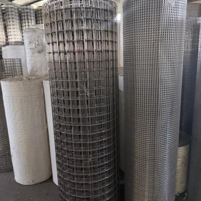 China Heavy Duty Welded Wire Mesh Roll 3x6 Inch 12 Gauge for Mining Slurry Screening for sale
