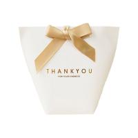 China Clothing Gift Jewelry Custom Printed Paper Bags 150gsm 210gsm 250gsm Thickness for sale