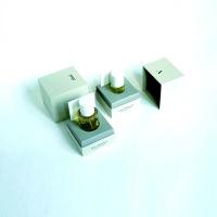 China OEM Perfume Rigid Packaging Box Paperboard Material Foldable for sale