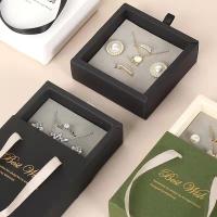 China Rectangular Jewelry Packaging Box Elegant Presentation Package Recyclable for sale