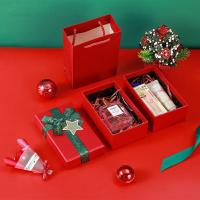 China Long lasting and Sturdy Christmas and Valentine's Day Gift Fancy Packaging Box with Glossy or Matte Lamination for sale