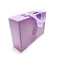 China Customizable Printing Logo Clothes Corrugated Folding Cardboard Shipping Box Durable with Ribbon Handle for sale