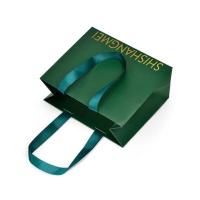 China Custom Printed Gift Bags CMYK Surface Printing for a Professional and Personalized Look for sale