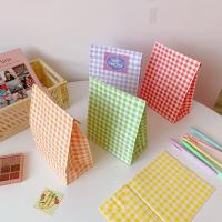 China Ins Style Colorful Checkered Gift Bag Custom Printed Paper Bags with Latest Style and Customized for sale