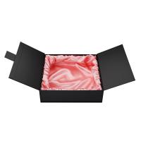 China Custom Cosmetics Silk Lining Paper Packaging Box Production Time 12-15 Days Perfect for Product Presentation and Protection for sale