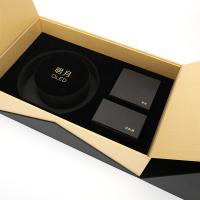 China Hard Large Gift Box With Magnetic Lid FSC ISO certification for sale