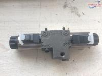China Rexroth Replacement Hydraulic Control Valve Ez Valve for A4VG56 Excavator Pump 56cc for sale