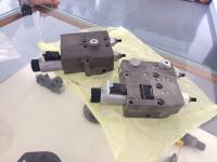China Excavator Directional Control Valve Hydraulic Parts 10 Years Factory Stock for sale