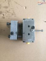 China A4VG125 HD Control Valve for Excavator Hydraulic Pump Motor Spare Parts 4WE10J50 for sale