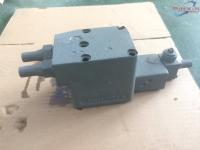 China Hydraulic Rexroth AMV60/190/260 LRUD2 Valve for Paver Construction Machinery for sale