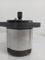 China Excavator Gear Pump Azpf-11-016rrr20kb-S0081 for Rexroth Hydraulic System 25cc for sale