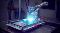 China Laser Welding Robots Machines With Robot Arm System 1400x1400x1500mm for sale