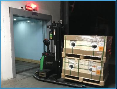 China Iron Aluminum Phosphate Battery AGV 2 Hour Charge Automated Guided Vehicle 24 Hour Endurance for sale