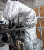 China Waterproof Polyurethane Robot Protective Covers for ABB FANUC KUKA YASKAWA UR in Various Environments for sale