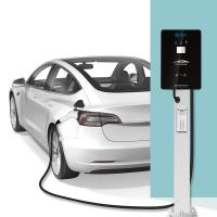 China Level 2 AC Electric Car Wall Charger 7kw 32a With OLCD Screen for sale