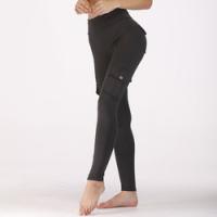 China SGS Certified Sweat Wicking Army Green Leggings with Pockets Squat Proof Women Running Tights for sale