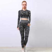 China OEM Fabric Seamless Yoga Sets Antibacterial Ribbed Activewear Set for sale