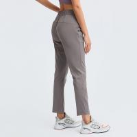 China Straight Leg Yoga Pants Low Rise for Women 80% Nylon 20% Spandex Breathable Quick Dry for sale