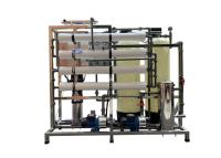China Commercial Brackish Water RO System 1000LPH Reverse Osmosis Desalination Plant 3.5KW for sale