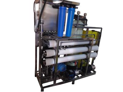 China 35000mg/L 1000psi 4000LPD Seawater Desalination System for sale