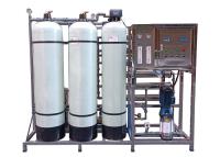 China 1500LPH FRP RO Plant Water Treatment Filter Drinking Water Purification Machine With Softener for sale