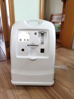 China 95.6% 10L portable Oxygen Generator Guangdong Medical Oxygen Concentrator for sale