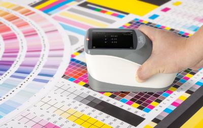 China Silk YD5010 PLUS Color Spectrophotometer 45/0 Portable Density Meter For Printing for sale