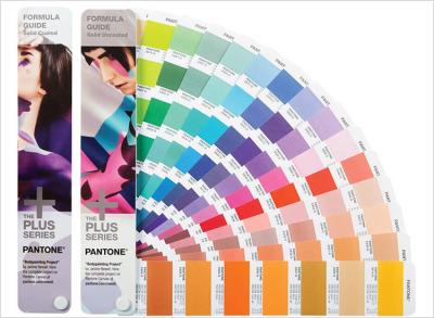 China Small Size 1867 Kinds Colour Shade Card Solid Coated / Uncoated Guides for sale