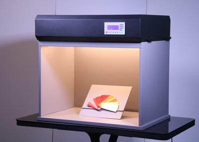 China Reflective Camera Test Light Source Box , Silk Color Viewing Cabinet For Color Assessment for sale