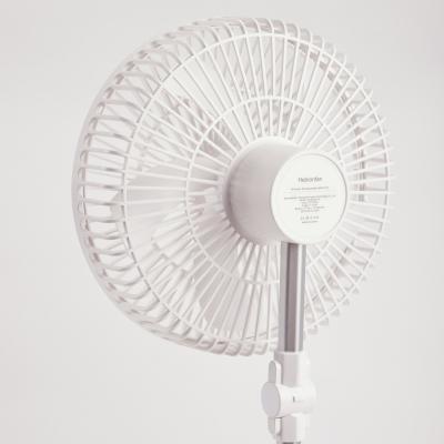 China Remote Control Portable Oscillating Fan Timing Function With LED Light for sale