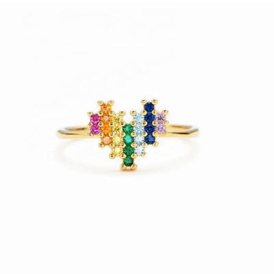 China Wedding Engagement Ring in 18K Gold with Cute Heart Shape Design and Rainbow for sale