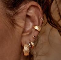China 18K Gold and White Gold Shield Hoops Earrings for Women for sale