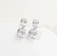 China Engagement Occasion Prong White Oval Cubic Zircon 18K Gold Plated Brass Drop Earrings for sale