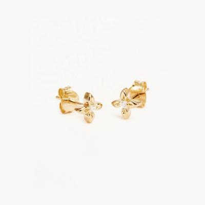 China 925 Sterling Silver Flower Stud Earrings Small Size for Everyday Wear for sale